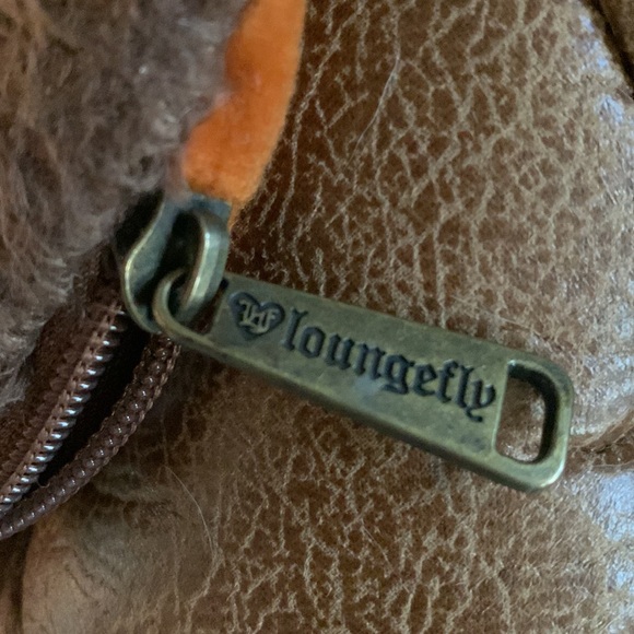 Loungefly | Bags | Loungefly Star Wars Porg Furry Change Coin Purse Bag ...